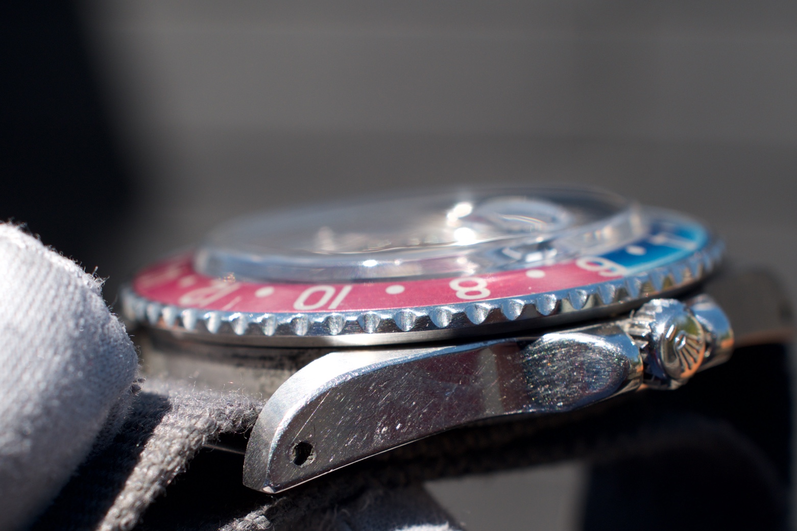 Rolex: Rolex GMT Master "Pepsi" 40mm Reference 16750