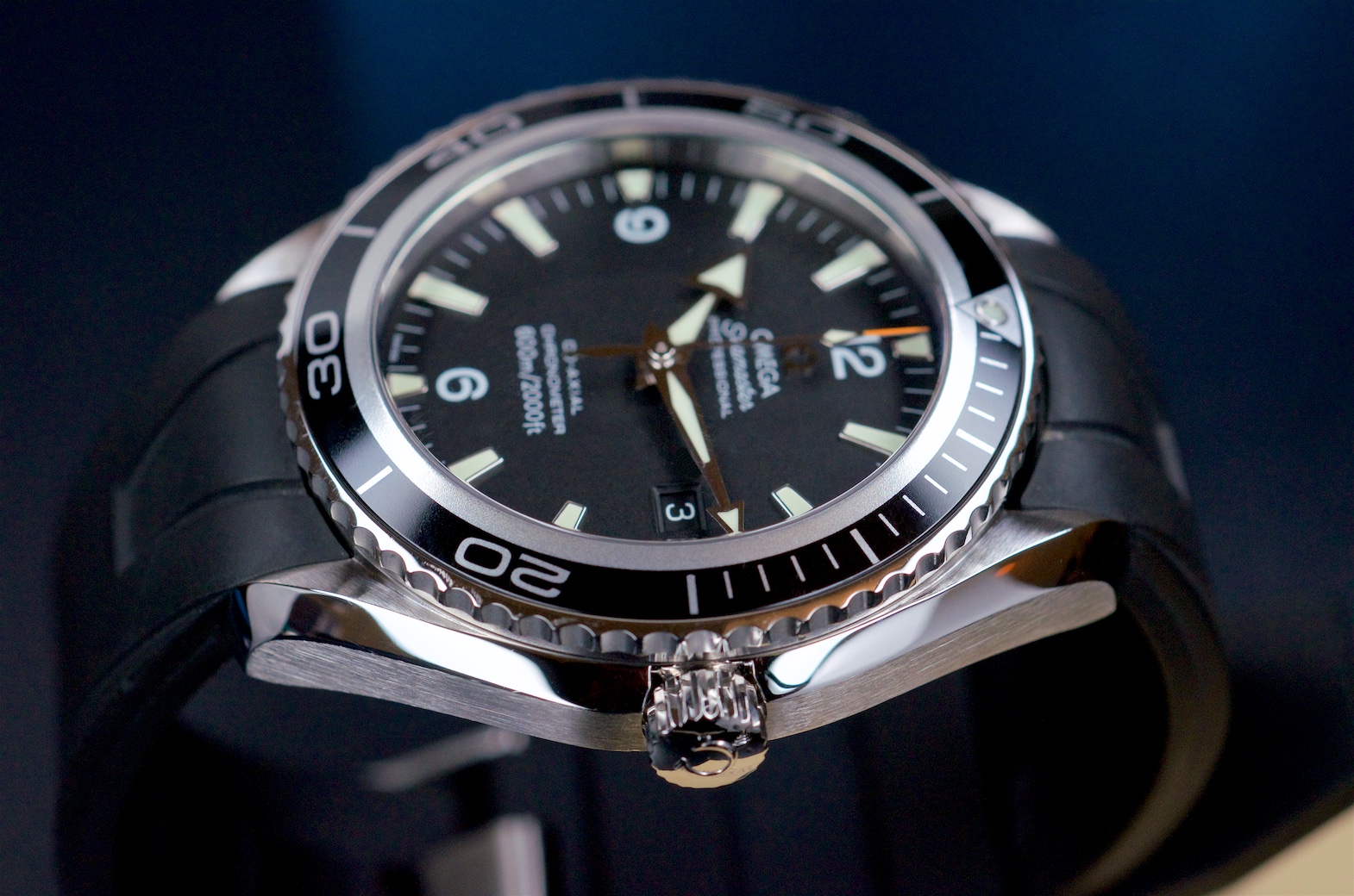 Omega: Omega Seamaster Planet Ocean 600M 44.5mm